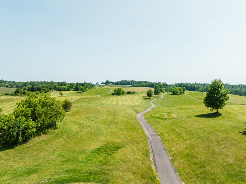 745 Hopewell rd, Hopewell, OH 43746 - Golf Course Driving Range For ...
