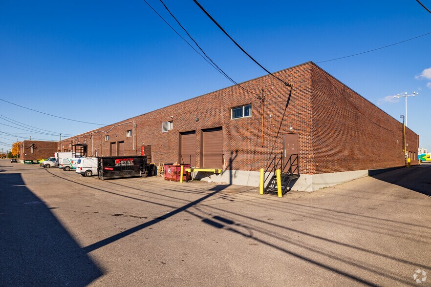 1420-1490 Rue Beaulac, Saint-Laurent, QC H4R 1R7 - Flex/R&D For Lease ...