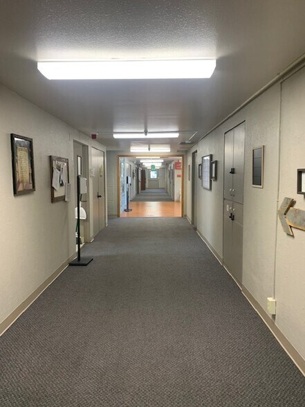 2933 Center St NE, Salem, OR 97301 - Office Residential For Sale ...