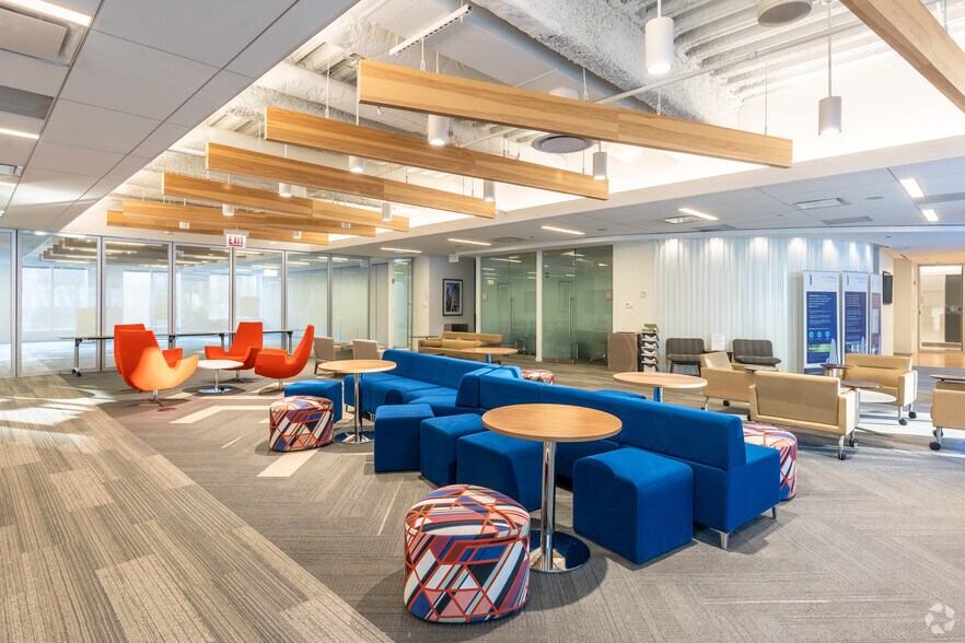 161 N Clark St, Chicago, IL 60601 - Office For Lease Cityfeet.com