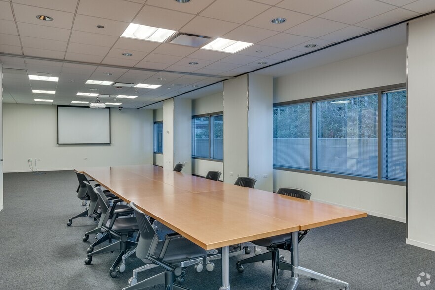 200 W Madison St, Chicago, IL 60606 - Office For Lease Cityfeet.com