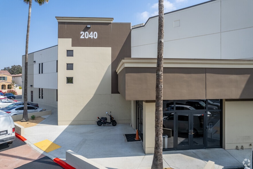 2040 Woodpine Ave, Colton, CA 92324 - Office Cityfeet.com