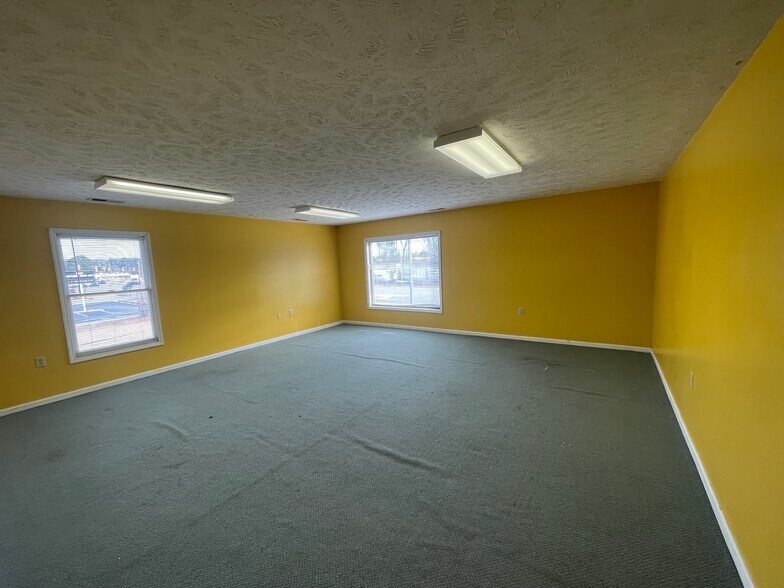 842 S Reilly Rd, Fayetteville, NC 28314 - Freestanding For Sale ...