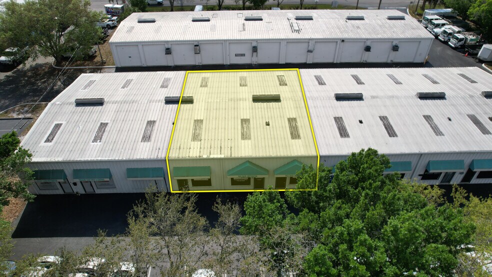 1938-1958 SW Biltmore St, Port Saint Lucie, FL 34984 - Flex/R&D Cityfeet.com