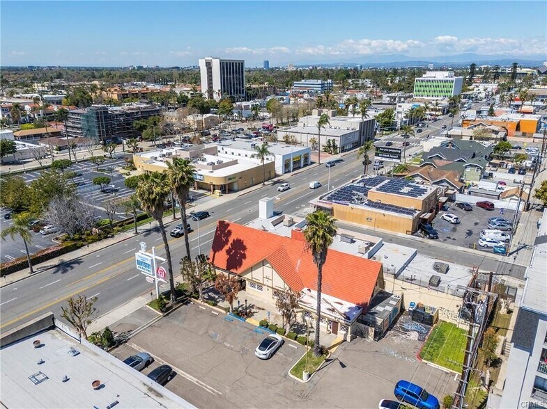 1317-1319 N Main St, Santa Ana, CA 92701 - Storefront Retail Office For ...