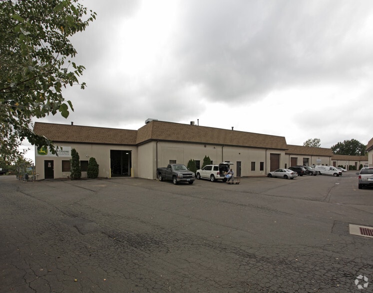 355 Sackett Point Rd, North Haven, CT 06473 - Industrial For Lease ...