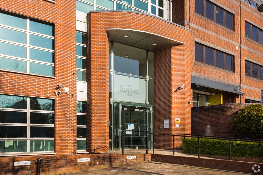 41 London Rd, Reigate, SRY RH2 9RJ - Coworking Space Cityfeet.com