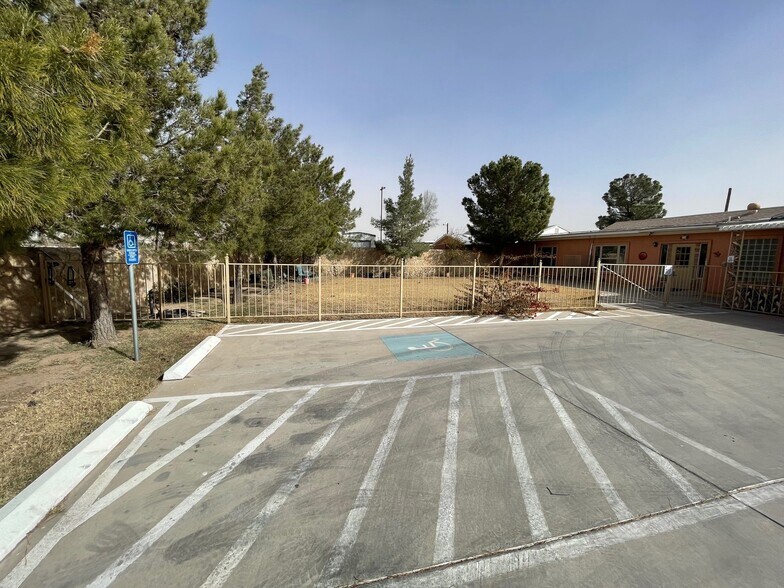 7235 N Loop Dr, El Paso, TX 79915 - Assisted Living For Sale Cityfeet.com