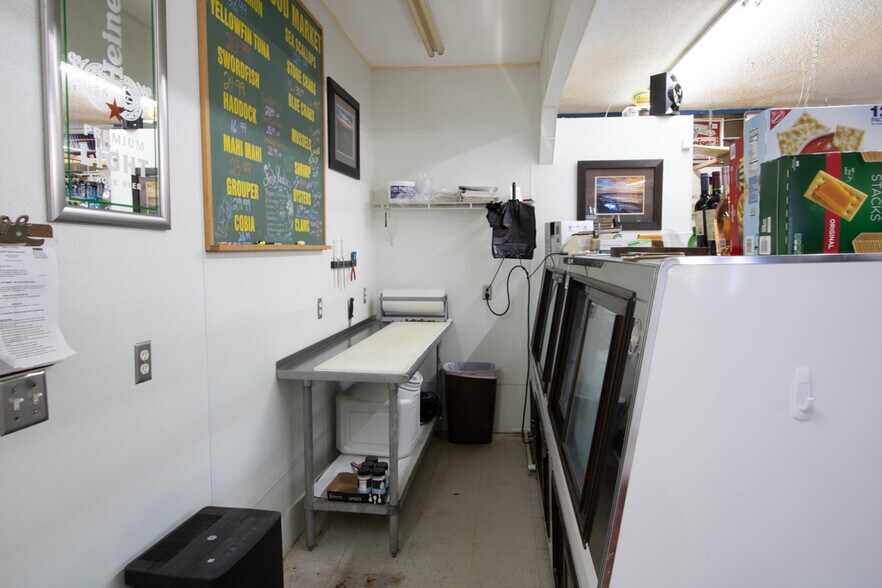 100 Long Point Rd, Melbourne Beach, FL 32951 - Storefront For Sale ...