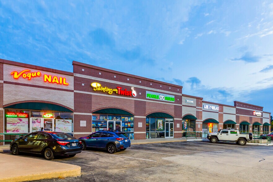 16811 El Camino Real, Houston, TX 77058 For Lease Cityfeet.com