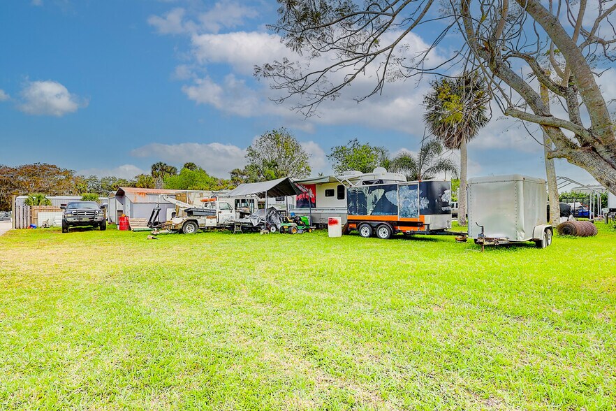 11486 US Highway 441 SE, Okeechobee, FL 34974 - Freestanding For Sale ...