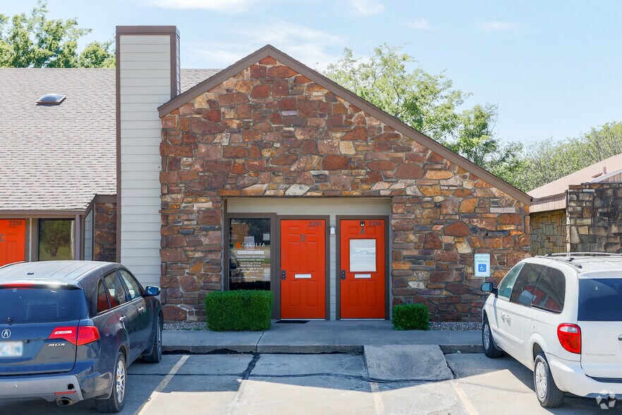 2316 S Garnett Rd, Tulsa, OK 74129 - Office For Lease Cityfeet.com