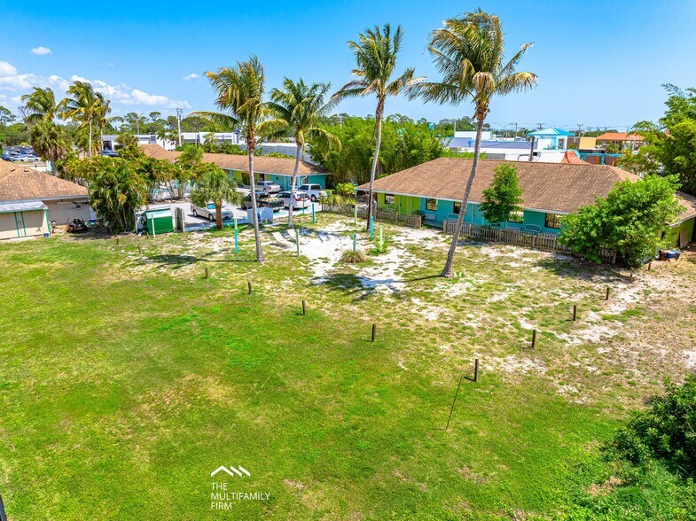 119 Tamiami Trl N, Nokomis, FL 34275 - Hotel For Sale Cityfeet.com