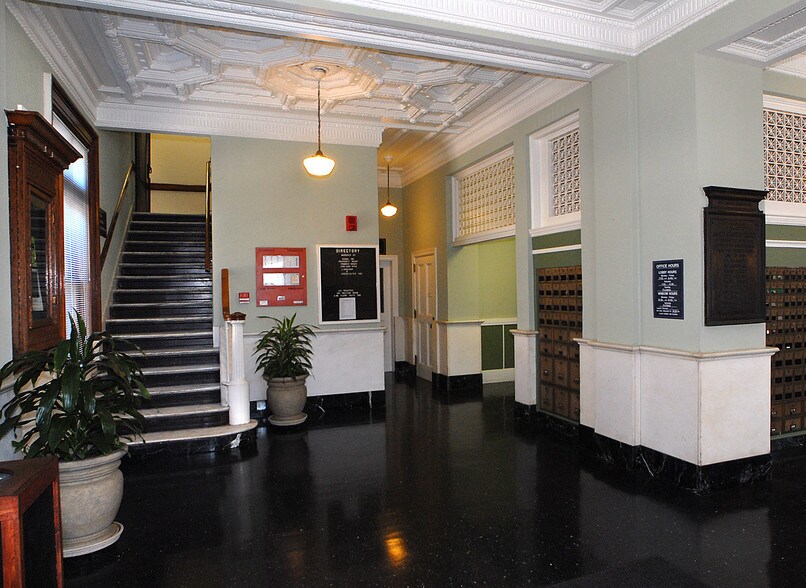 345 W Broad Ave, Albany, GA 31701 - Office For Lease Cityfeet.com