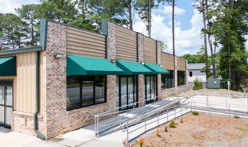 3409 Covington Hwy, Decatur, GA 30032 - Supermarket For Sale Cityfeet.com