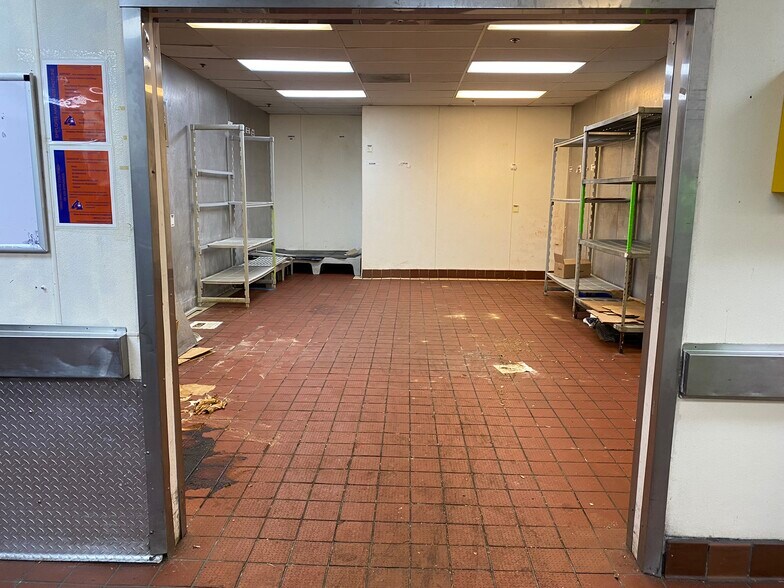 113 Bernal Rd, San Jose, CA 95119 - Retail For Lease Cityfeet.com