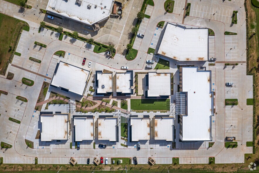 18710 University Blvd, Sugar Land, TX 77479 - Storefront Retail Office ...