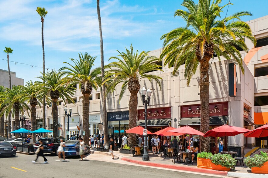 131-195 W Center Street Promenade, Anaheim, CA 92805 - Storefront For ...