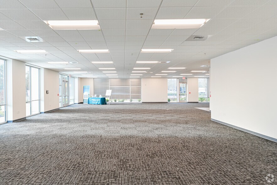 NE Corner E. Marginal Way S. & S. Boeing Access Rd, Tukwila, WA 98168 ...