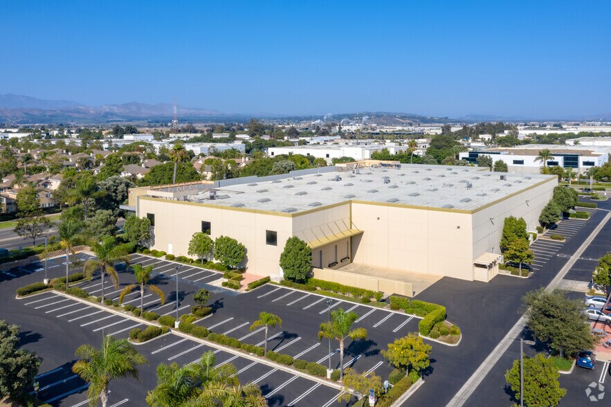 2220 Camino Del Sol, Oxnard, CA 93030 - Industrial For Lease Cityfeet.com