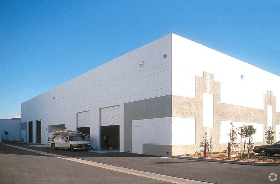 10561 Garden Grove Blvd, Garden Grove, CA 92843 - Warehouse For Sale ...