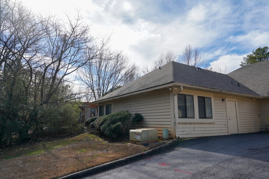 2950 Stone Hogan Connector Rd SW, Atlanta, GA 30331 - Medical For Sale ...