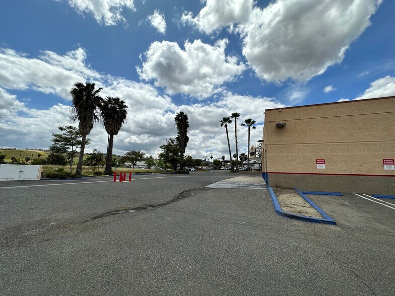 22 Rio Rancho Rd, Pomona, CA 91766 - Retail For Lease Cityfeet.com