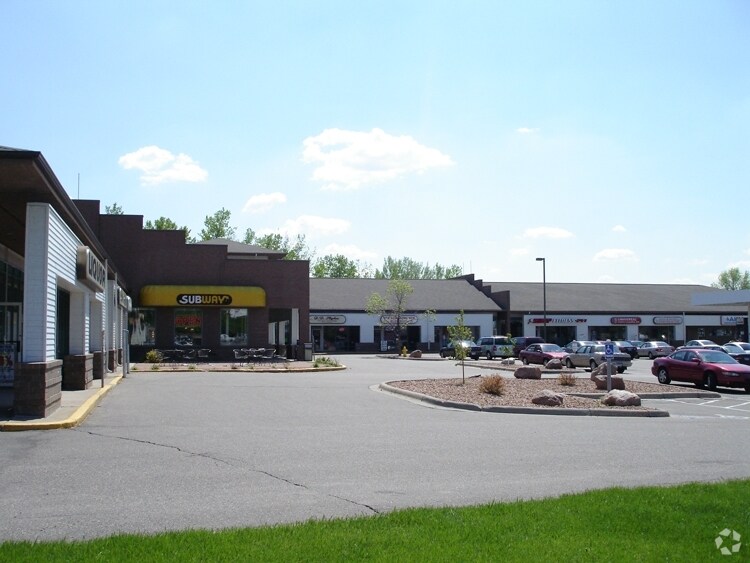 3186 Long Lake Rd, Roseville, MN 55113 For Lease Cityfeet.com