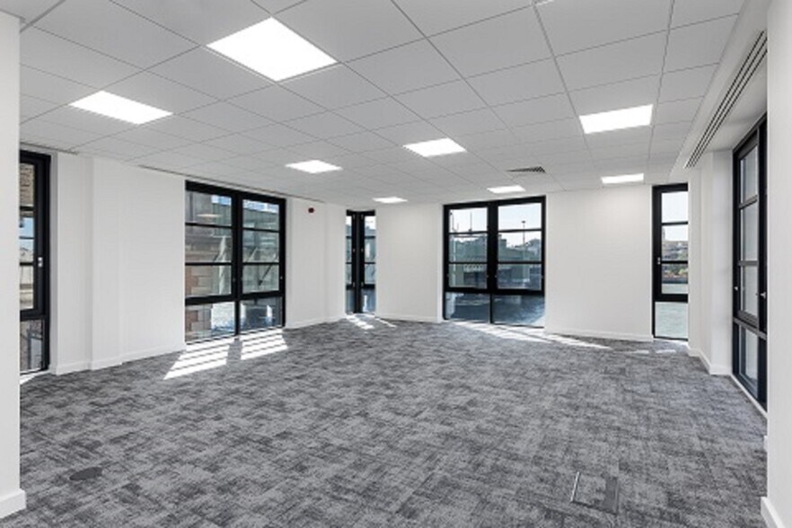 22 Cousin Ln, London, LND EC4R 3TE - Office For Lease Cityfeet.com