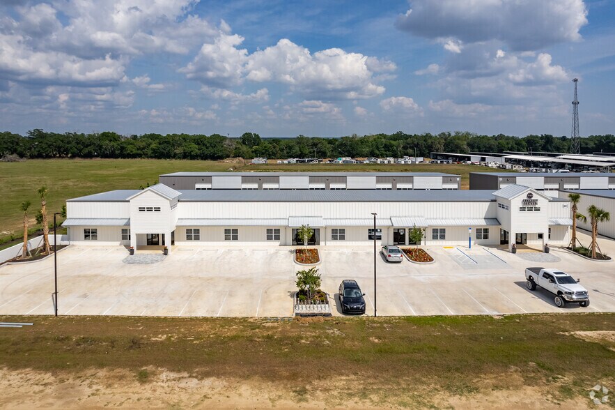 4060 Thomas St, Oxford, FL 34484 - Retail For Lease Cityfeet.com