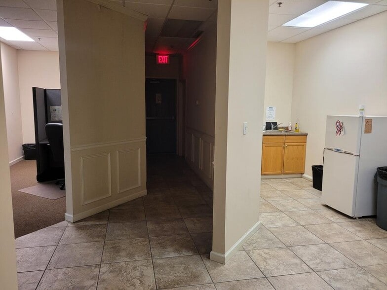 4801-4839 Limestone Rd, Wilmington, DE 19808 For Lease Cityfeet.com