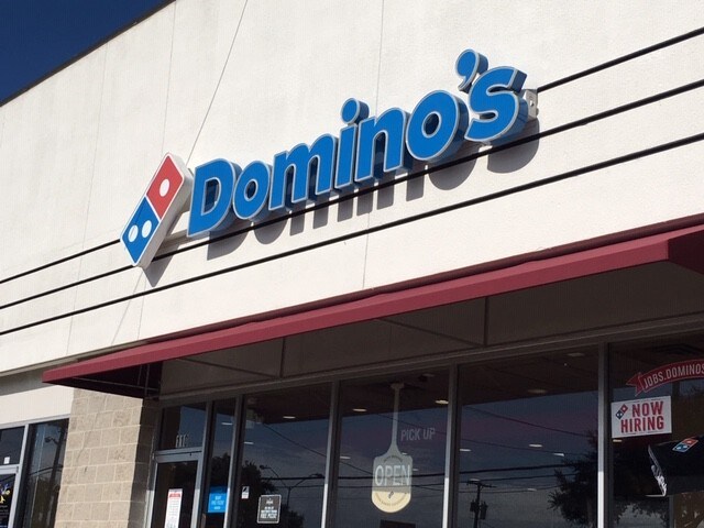 1050 N Westmoreland Rd Dallas Tx 75211 For Lease