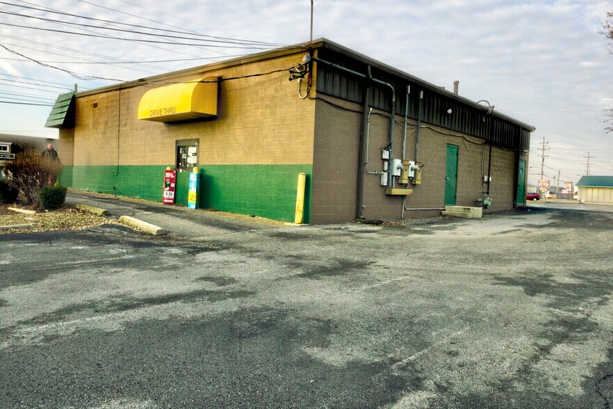 221-223 W Perkins Ave, Sandusky, OH 44870 - Storefront For Sale ...