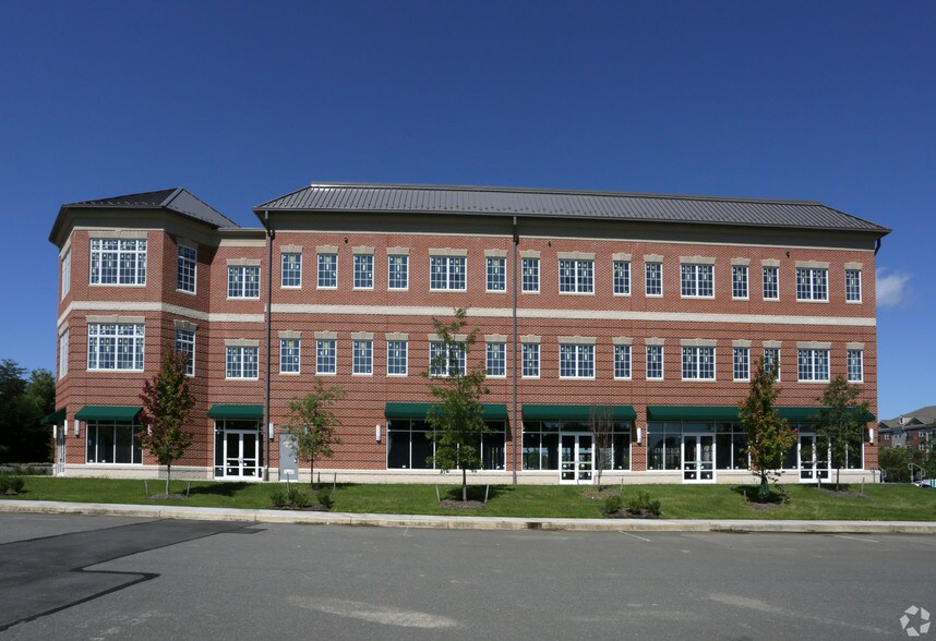 4565 Daisy Reid Ave, Woodbridge, VA 22192 - Medical For Sale Cityfeet.com