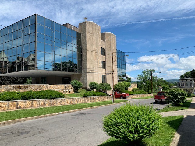 7 Rutger Park, Utica, NY 13501 - Lofts/Showrooms For Lease Cityfeet.com