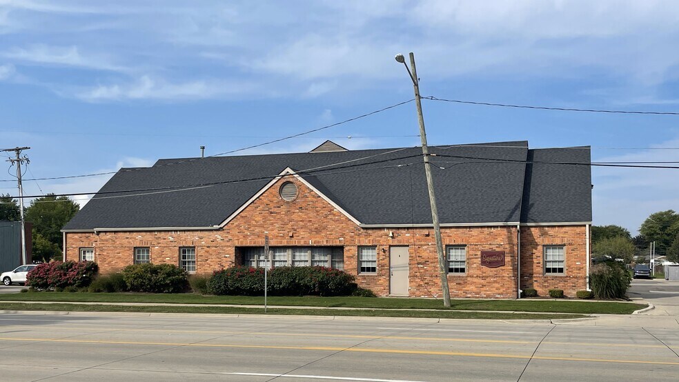 24911 Little Mack Ave, Saint Clair Shores, MI 48080 - Office Cityfeet.com