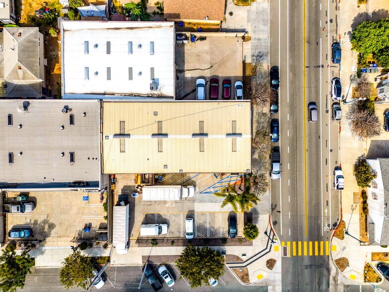 320 Civic Center Dr, National City, CA 91950 - Warehouse For Sale ...