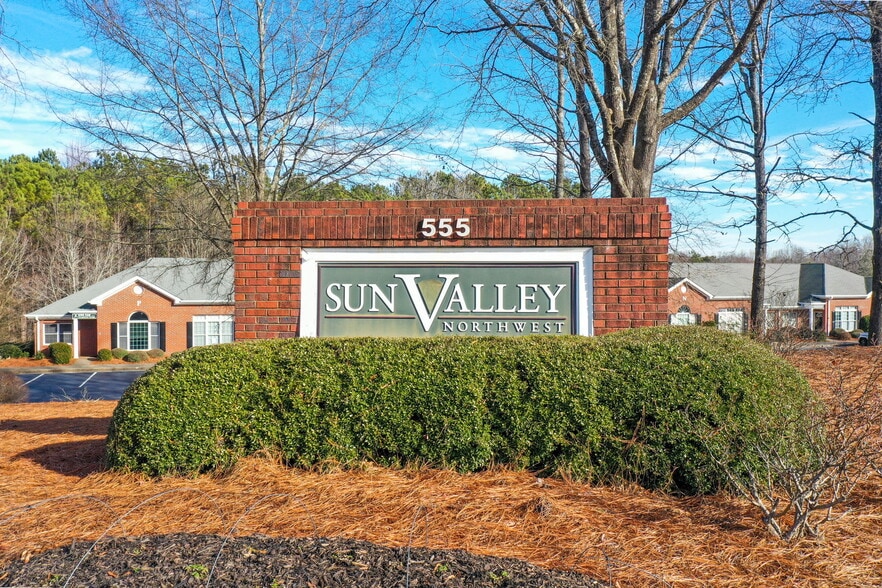 555 Sun Valley Dr, Roswell, GA 30076 - Office For Sale Cityfeet.com