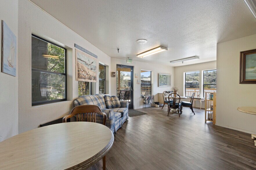 18760 Chabroullian Ln, Jamestown, CA 95327 - Healthcare For Sale ...