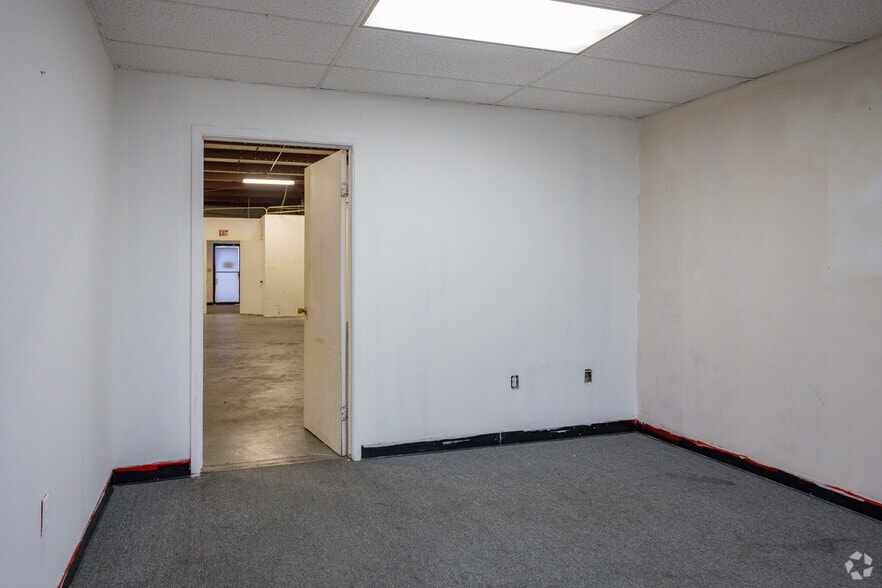13940 Bammel North Houston Rd, Houston, TX 77066 For Lease Cityfeet.com