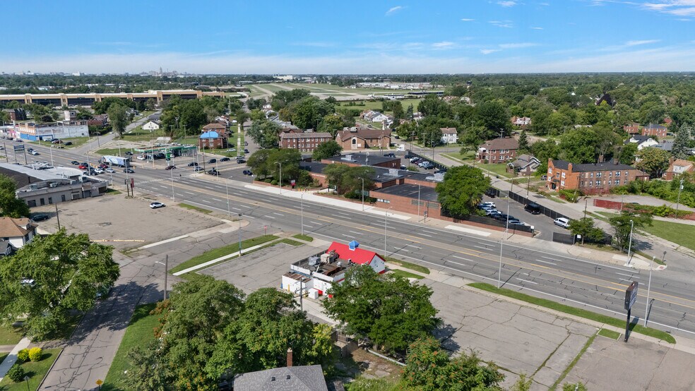 11288 Gratiot Ave, Detroit, MI 48213 - Retail For Lease Cityfeet.com