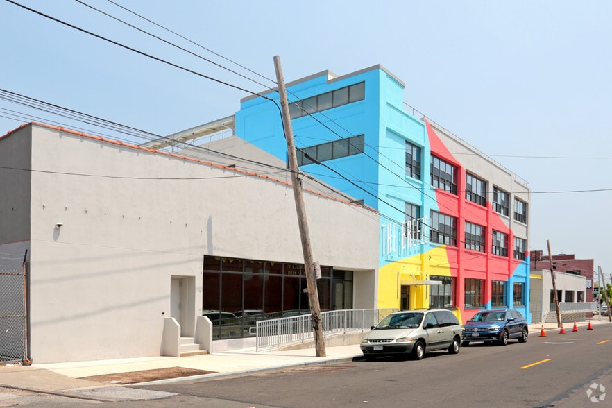 315 Meserole St, Brooklyn, NY 11206 - Office For Lease Cityfeet.com