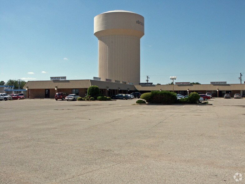 1541 John Ben Shepperd Pky, Odessa, TX 79761 - Storefront Retail Office ...