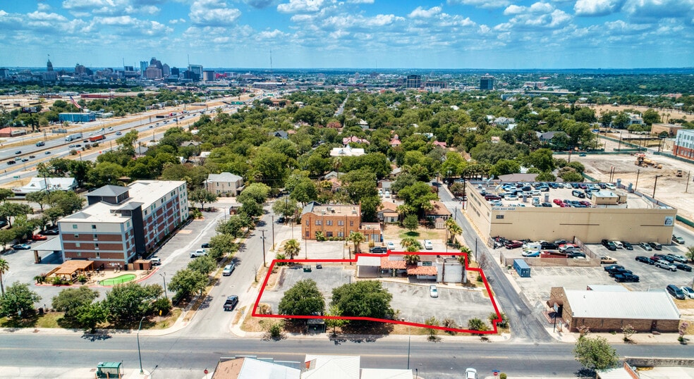 1815 N New Braunfels Ave, San Antonio, TX 78208 - Retail For Lease ...