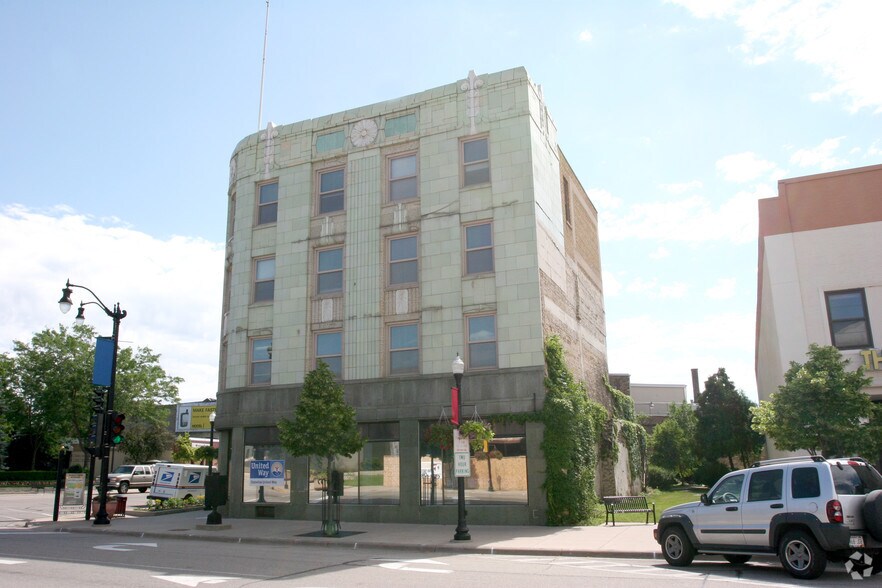 400 E Grand Ave, Beloit, WI 53511 - Office For Lease Cityfeet.com