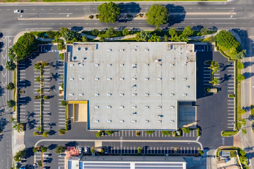 2220 Camino Del Sol, Oxnard, CA 93030 - Industrial For Lease Cityfeet.com