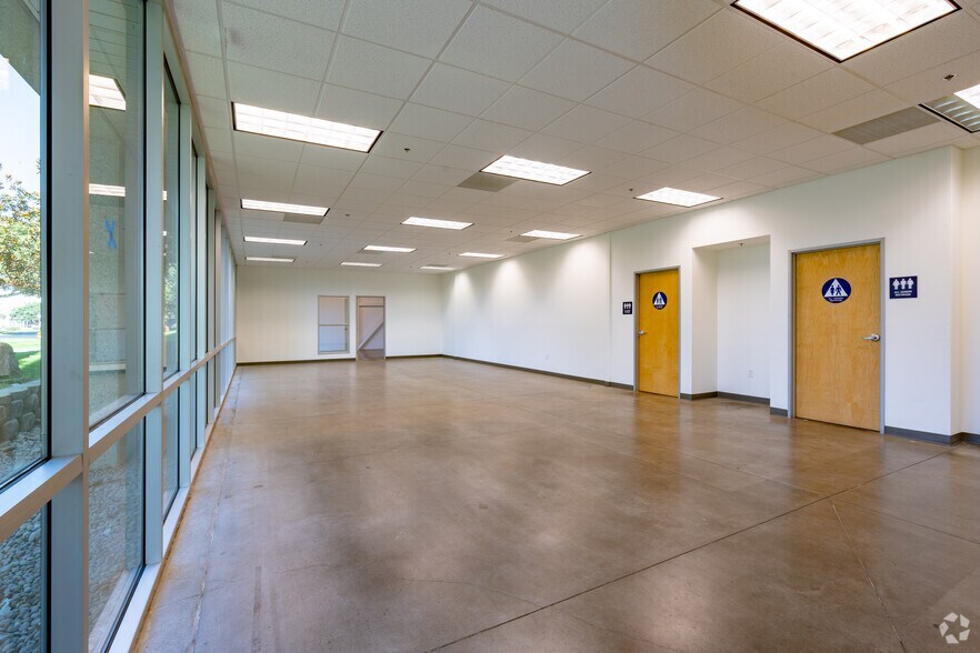 2220 Camino Del Sol, Oxnard, CA 93030 - Industrial For Lease Cityfeet.com