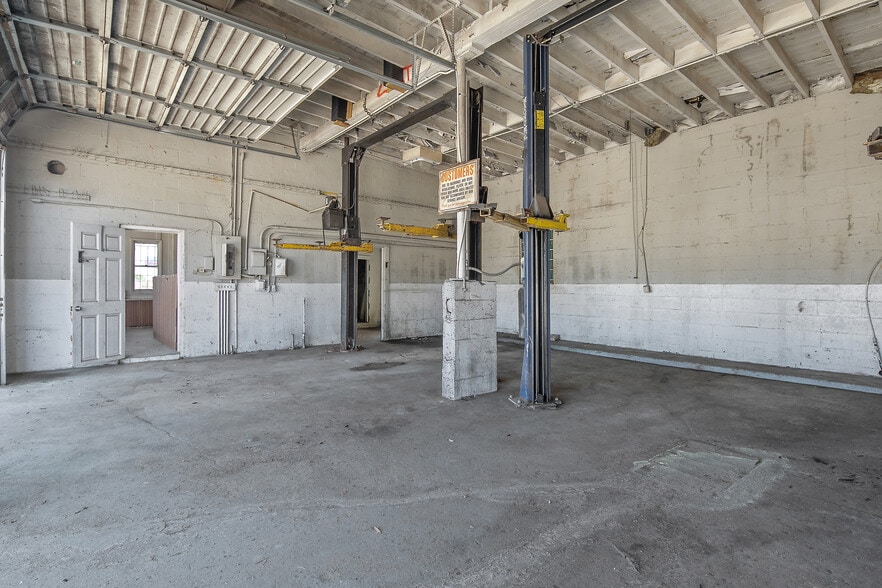 3579 Gillespie St, Fayetteville, NC 28306 - Auto Repair For Sale Cityfeet.com