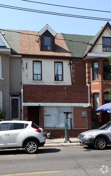 104 Ossington Ave, Toronto, ON M6J 2Z6 - Retail Cityfeet.com