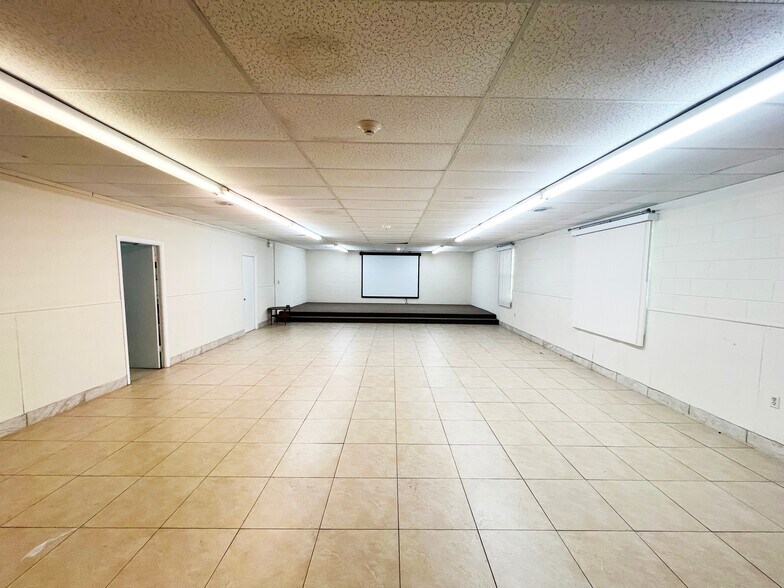 3657 Rifle Range Rd, Winter Haven, FL 33880 - Religious Facility For ...